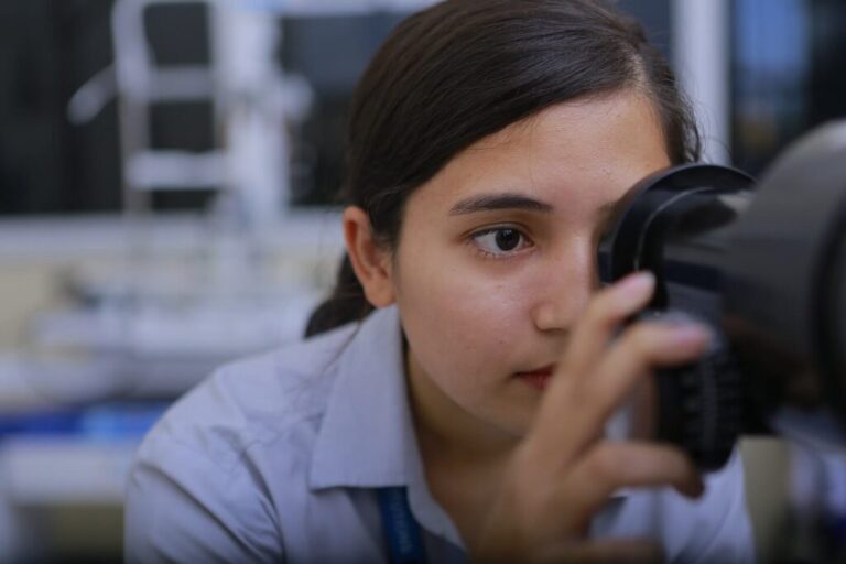 BSc Optometry: Join the Exciting Course Now!